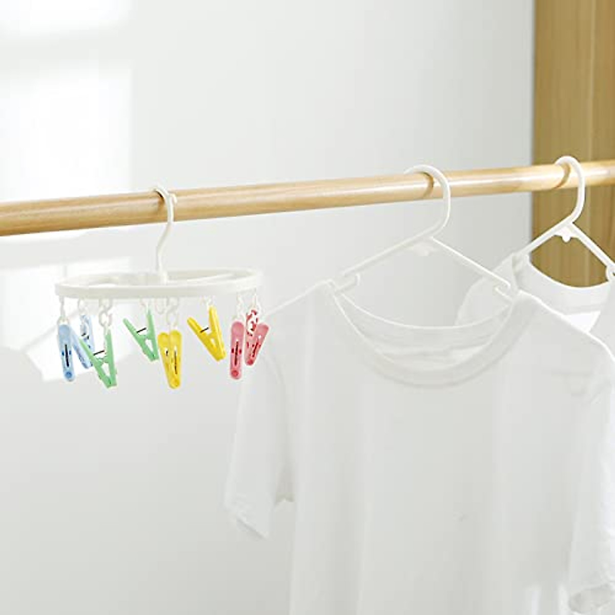Clips Drip Hanger, Oval Shape Clips Drip Hanger Moisture-Proof Plastic Rotating Hooks Underwear Drying Rack Household Supplies Sock Drying Hanger