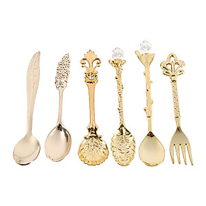 6Pcs/Set Retro Royal Spoons & Fork, 5pcs Vintage Spoons and 1Pcs Fork, Coffee Espresso Tea Spoon, Zinc Alloy Creative Gold Spoons/Fork, for Home Table Decoration