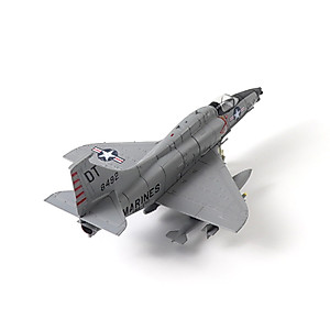 NUOTIE 1/72 A-4 Skyhawk Attack Pre-Build Diecast Metal Aircraft Model Kits U.S. Marine Corps Replica Military for Display Collection or Gift（VMA-242 1st Maw）