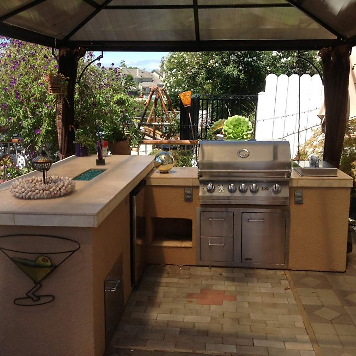 Lion Premium Grills 90823 40" Natural Gas Grill