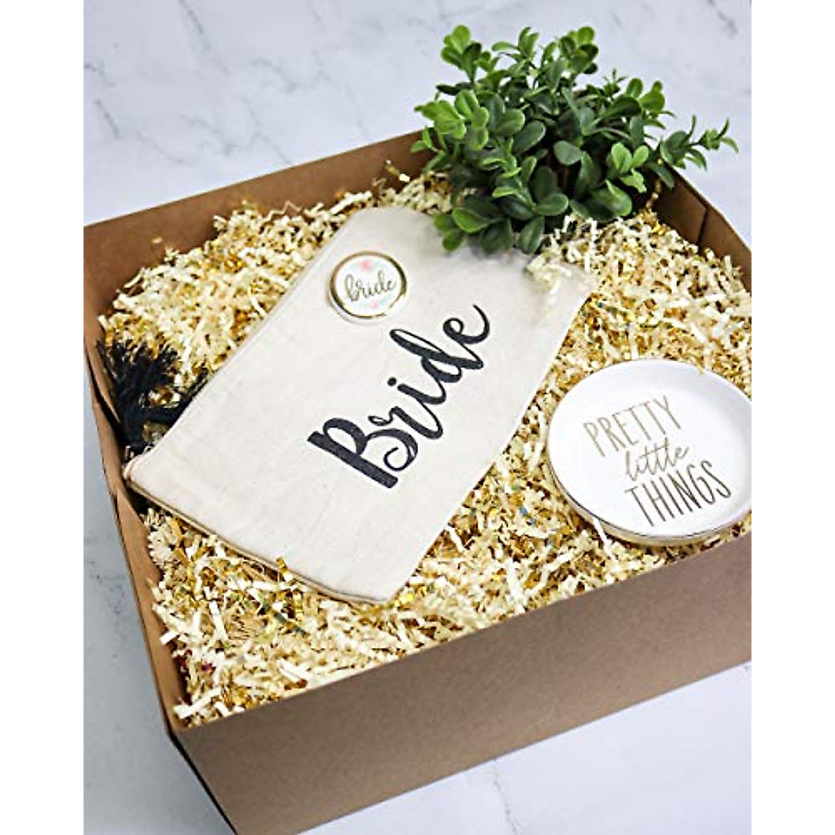 MagicWater Supply Crinkle Cut Paper Shred Filler (2 LB) for Gift Wrapping & Basket Filling - Vanilla & Gold