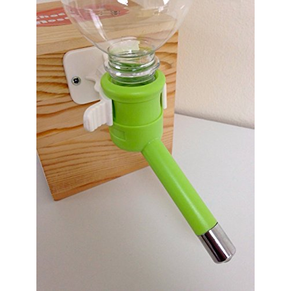 Choco Nose Patented No-Drip Dog Water Bottle/Feeder for Dogs/Cats and Other Small-Medium Sized Animals - for Cages, Crates or Wall Mount. 10.2 Oz. Mess Free Leak-Proof Nozzle 16mm. Apple Green (C590)