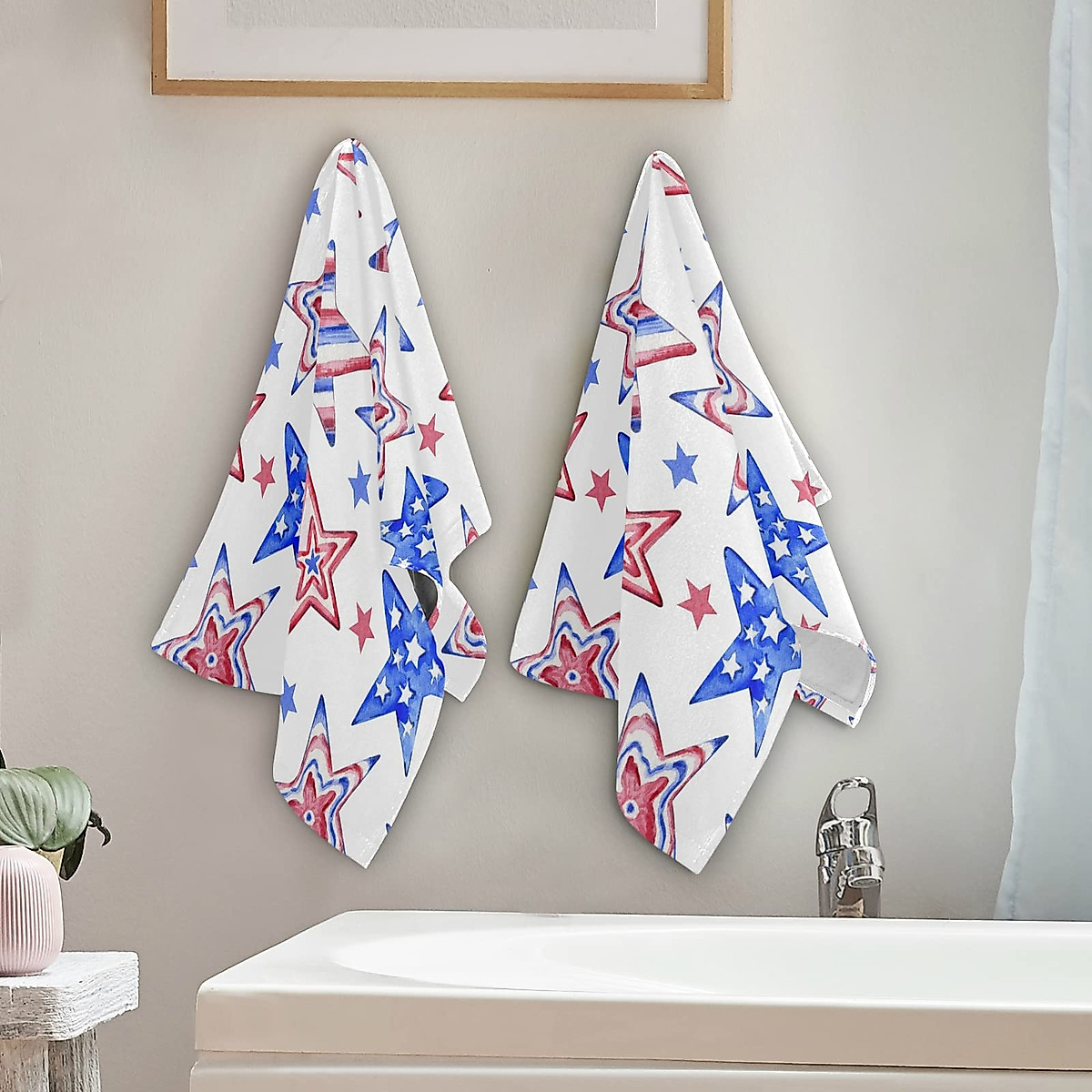 Kcldeci American Flag Stars Kitchen Dish Towel, USA Patriotic Star Bath Fingertip Tea Bar Hand Drying Cloth,Farmhouse Absorbent Dishcloths for Cleaning Drying Cooking Baking Set of 2