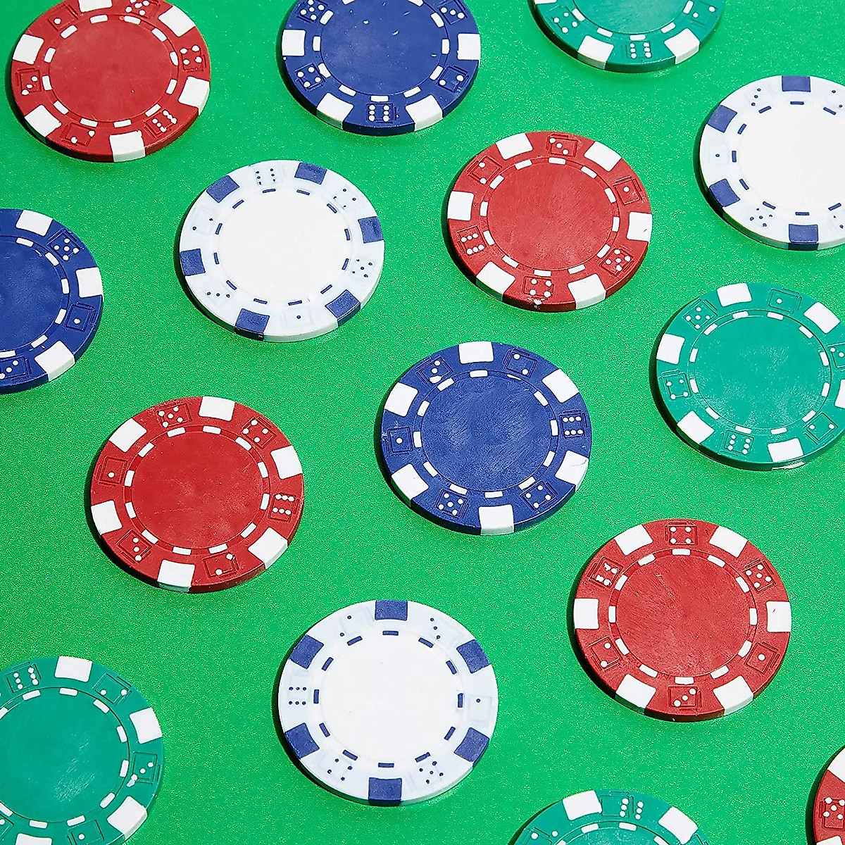 Okuna Outpost Professional Poker Chip Set for Casino Card Games (4 Colors, 100 Pieces)