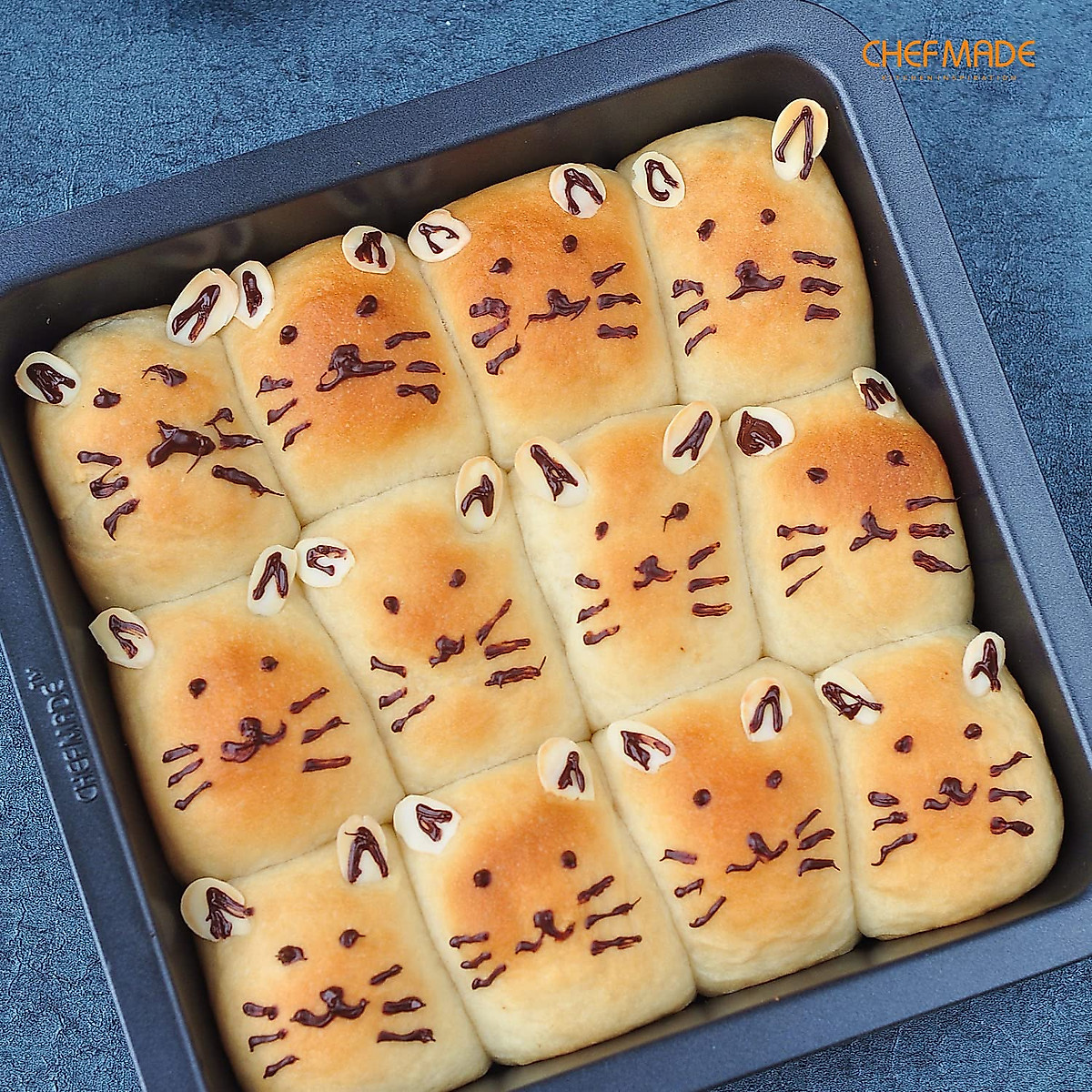 CHEFMADE Square Cake Pan, Nonstick 8 Inch Square Baking Pan, Set of 2