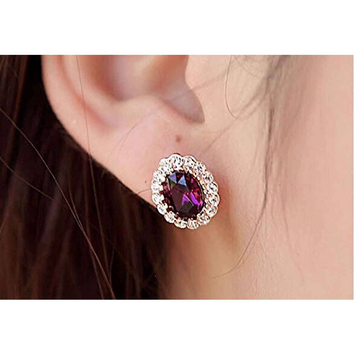 Gold Plated Oval Shaped Emerald Green Swarovski Elements Crystal with Cubic Zirconia Stud Earrings Fashion Jewelry for Women