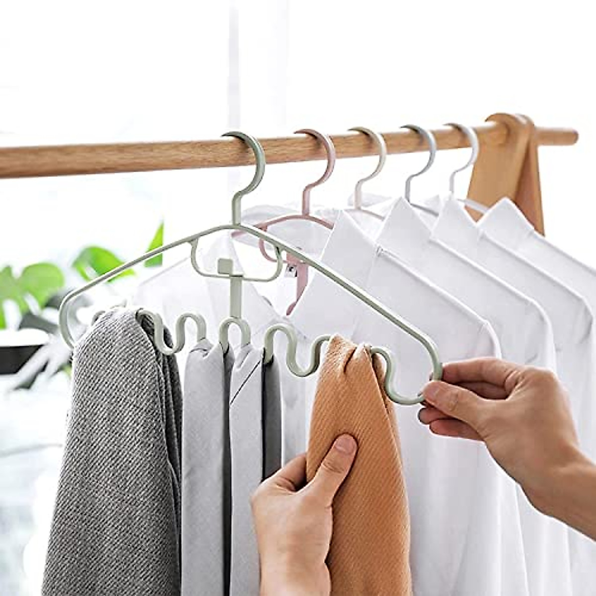 2023 New Wave Pattern Stackable Hanger, Magic Wave Pattern Hanger, Multifunctional Wave Hanger, Space Saver Closet Organization Hangers for Bra Top Camisole (White,5pcs)