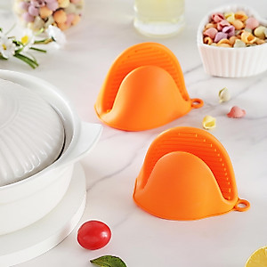 2 Pair Silicone Mini Oven Mitts, Kaloo Heat Resistant Cooking Pinch Mitts Potholder for Kitchen Cooking & Baking (Orange and Red)