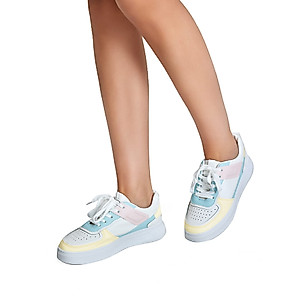 WDIRARA Women's Colorblock Lace Up Front Skater Round Toe Shoes Casual Sneakers Multicolored CN38