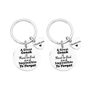 YF FY 2pcs Coach Keychains Sports Coach Gifts for Men Women Thank you keychains for Football Basketball Baseball Swimming Soccer coach