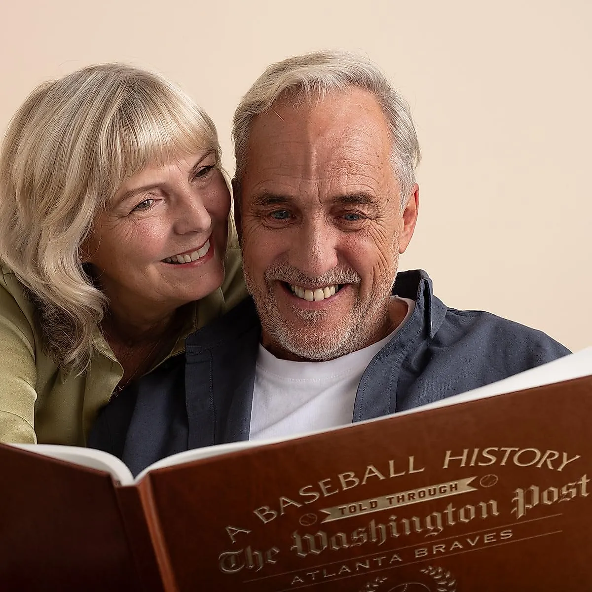 Signature gifts Atlanta Personalized Baseball History Book - Braves Baseball Fan Gift - A Major League History Told Through Archive Newspaper Coverage (Atlanta Braves)