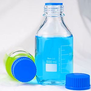 SWONES Graduated Round Reagent Media - Round Media Storage Bottle - Storage Glass Bottles, with GL45 Screw Cap,Borosilicate 3.3 Glass (250ml, 4pcs)