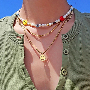 Beaded Necklace Y2K Pearl Necklace for Women Handmade Preppy Necklace Trendy Bead Necklace Y2k Necklaces Boho Cute Colorful Beads Friendship Pendant Jewelry Gifts for Her