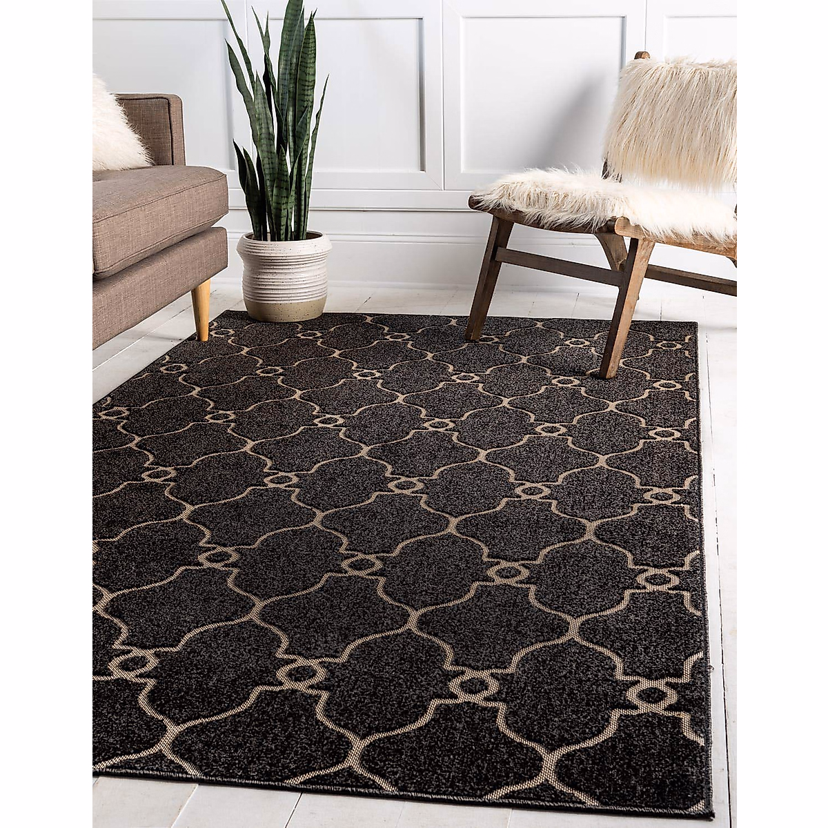 Unique Loom Outdoor Trellis Collection Area Rug - Columbus (9' x 12' 2" Rectangle, Black/ Ivory)