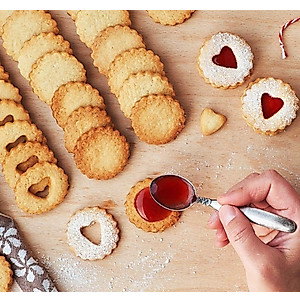 GWHOLE 8 Pack of Mini Linzer Cookie Cutter Set Biscuit Cutters for Christmas Winter Holiday