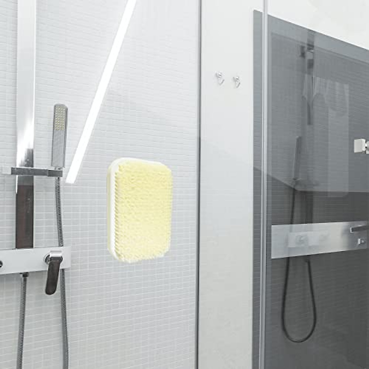 wowomoker WOWOMOKER Back Exfoliating Bath Wash Pad, Back Scrubber for Shower, Back Shower Brush Friendly with Inflexible Arms, Deep Clean to Relax Your Body, Back Scrubber for Elderly White (70187)