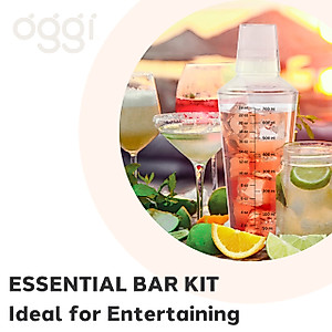 OGGI Clear Cocktail Shaker - 24 oz / 700 ml, Clear Durable Plastic Construction, Built in Strainer - Ideal Home Bar Drink Mixer, Bartender Kit, Essential Bar Accessories, Clear