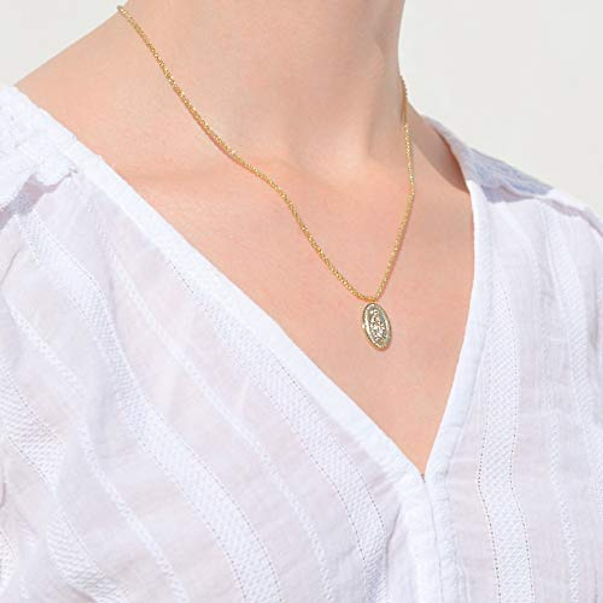 18K Gold Virgin Mary Necklace - Medallion Necklace - Miraculous Medal Coin Necklace for Women Religious Necklace (Gold)