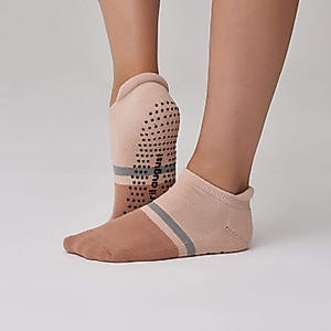 Aprilaugust Non Slip Grip Ankle Socks for Yoga, Pilates, Barre, Barefoot training and Running (G_Pink + Beige + Blue (3pairs), S/M)