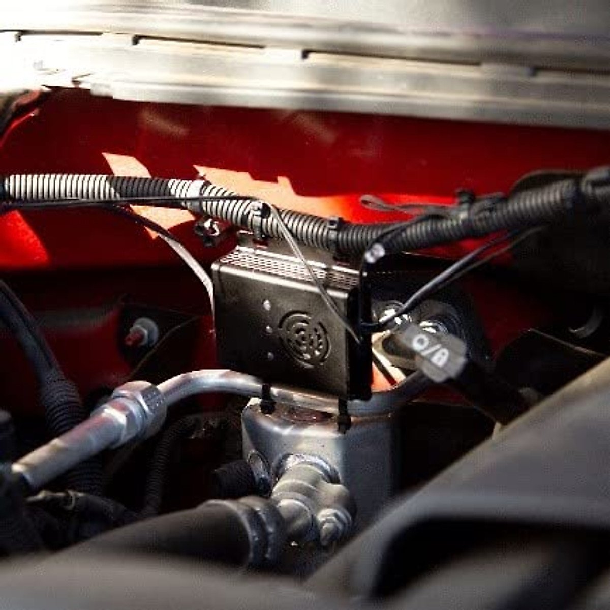 Good Life Inc. UltraSweep Traveler | Rodent Repellent for Vehicle Engines | Humane Ultrasonic Sounds | Flashing LED Lights | Automatic On & Off | Repels Rodents & Pests | for Car, Truck, Boat & RV