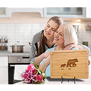 Mothers Day Gifts, Mama Bear Cutting Board with Kids Name, Personallized Mothers Day Gifts for Mom, Mom Birthday Gifts from Daughter Son, New Mom Gifts, Gifts for Women, Made in USA