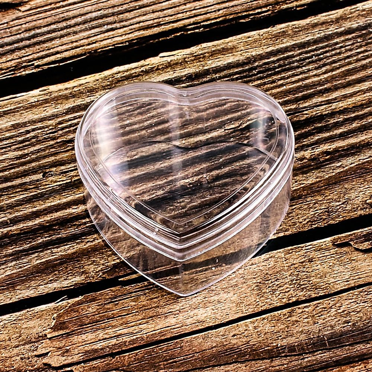 2Pcs Transparent Plastic Heart Shaped Acrylic Box with Lid Mini Storage Candy Boxes Cube Organizer Containers for Tiny Jewelry Party Favors Supplies