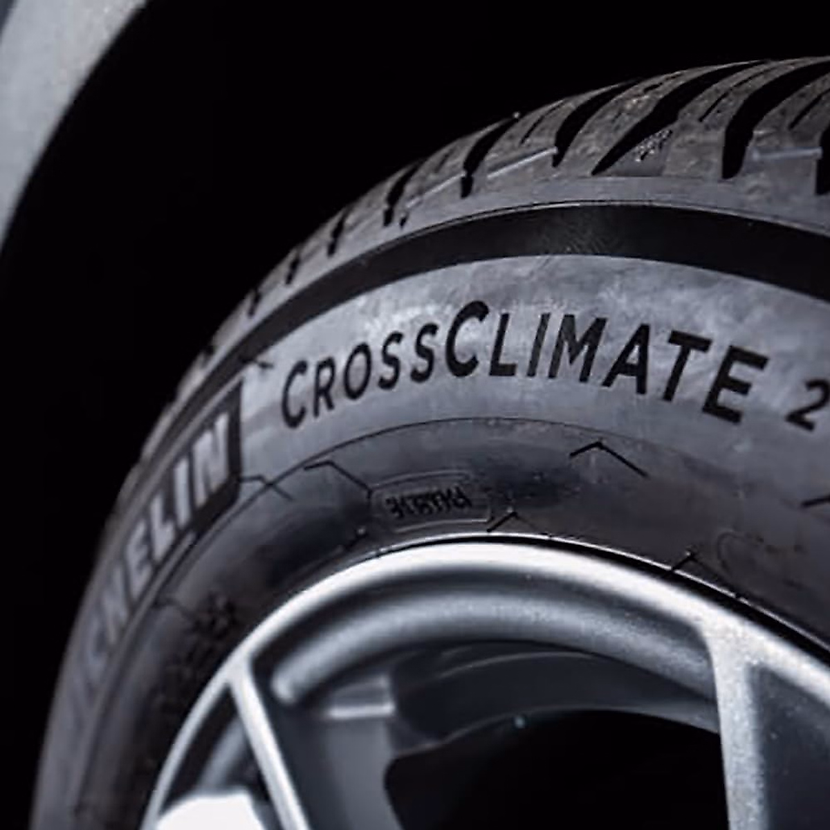 MICHELIN CrossClimate2 All-Season Car Tire for SUVs and Crossovers - 225/65R17 102H