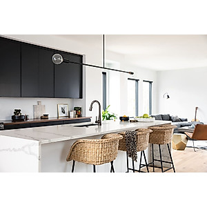 Moen Sleek Matte Black One Handle, Single-Hole Pulldown Kitchen Faucet with PowerBoost Technology for Faster Water Flow, Moder Kitchen Sink Faucet with Pulldown Sprayer, 7864BL