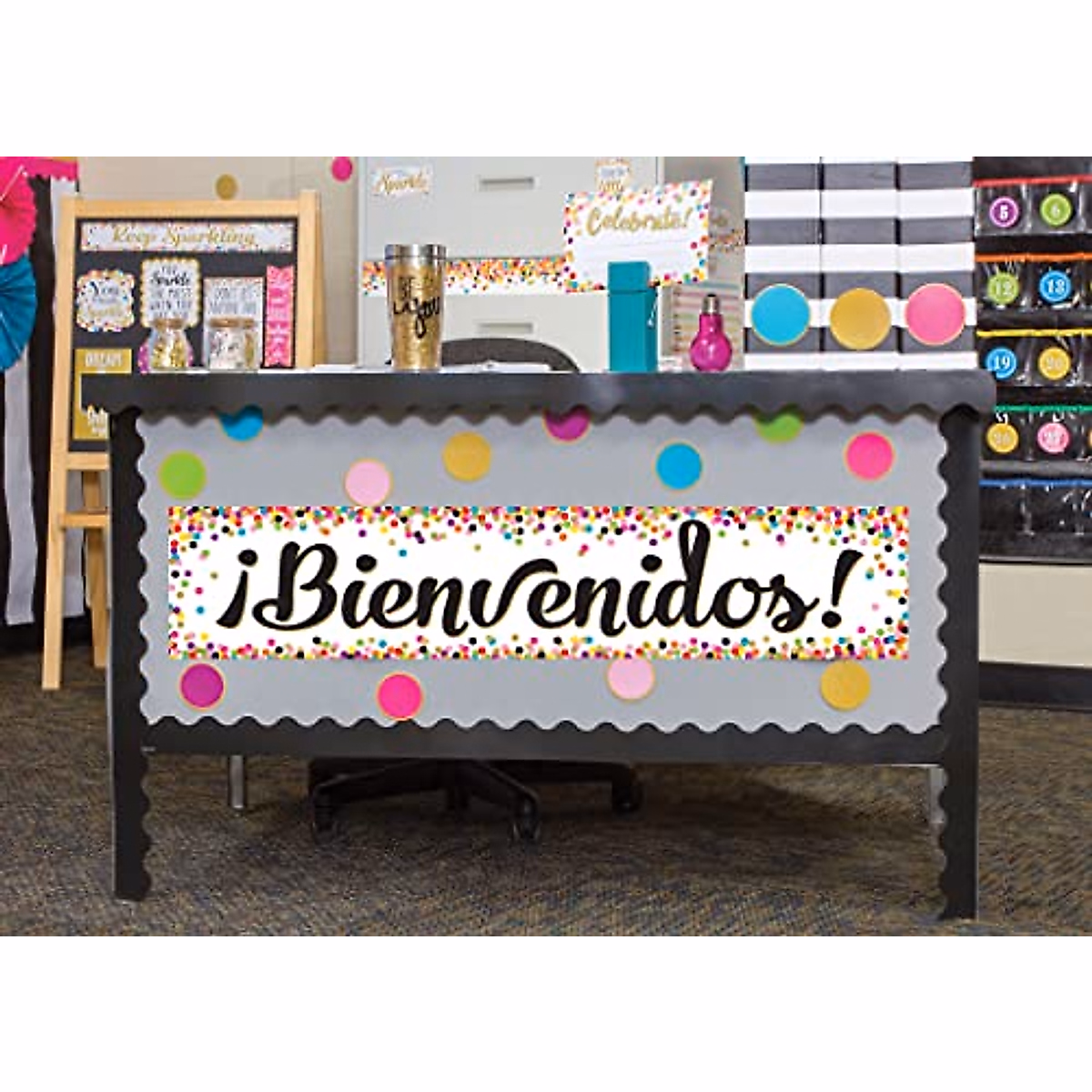 Bienvenidos Spanish Welcome Banner for Classroom