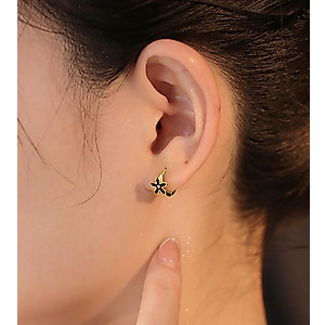 Reffeer Solid 925 Sterling Silver Daisy Flower Hoop Earrings Huggie for Women Black Flower Hoop Earrings Cartilage Helix Earrings (B-18K Gold)