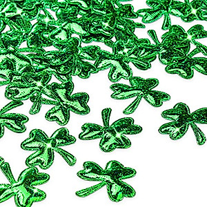50Pcs St. Patrick's Day Shamrocks Table Confetti Sprinkles St Patricks Day Decorations Glitter Lucky Irish Green Scatter Shamrocks Assorted Cutouts Party Confetti for DIY Holiday Party Supplies