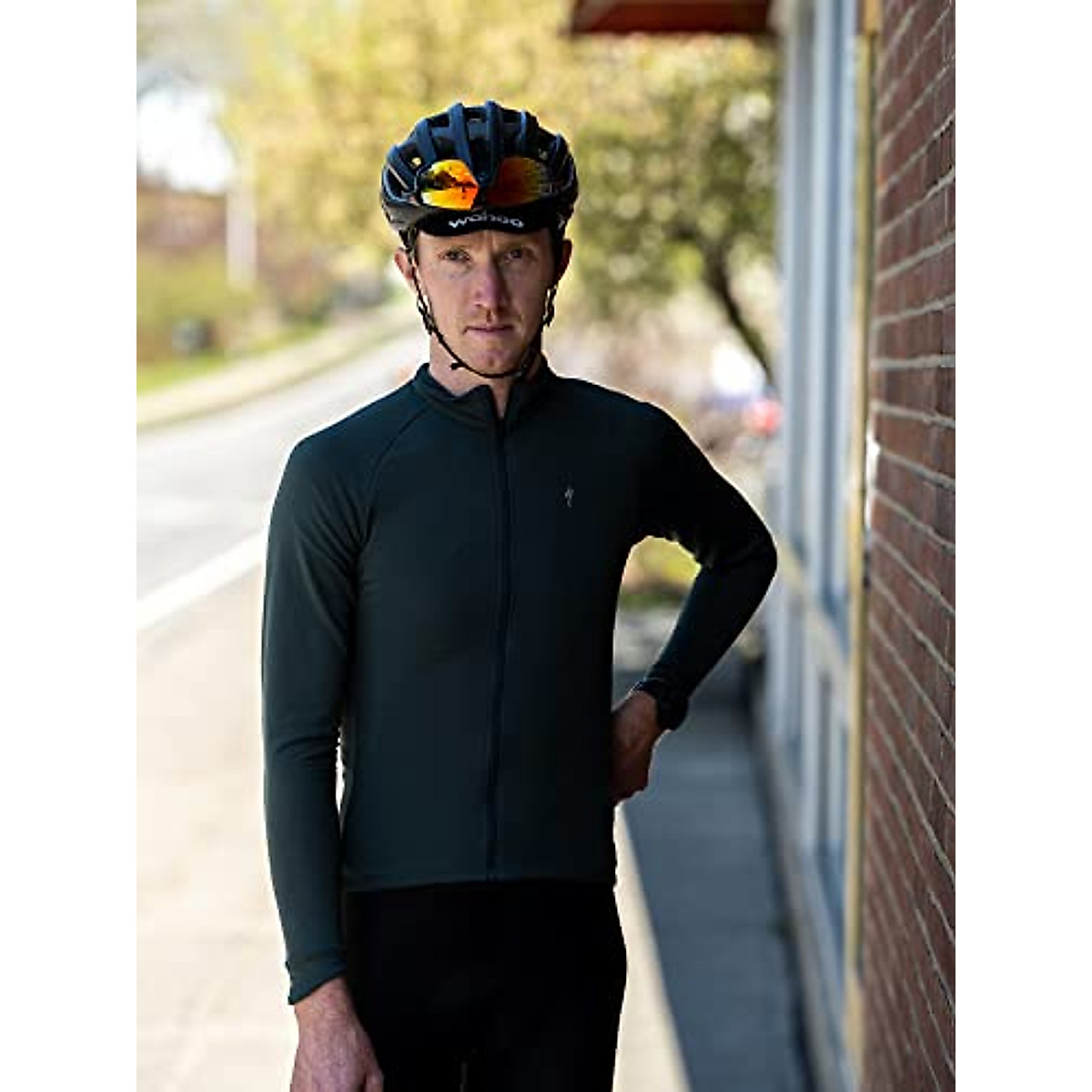 Wahoo ELEMNT Bolt V2 GPS Cycling/Bike Computer, Black