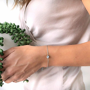 DHQH Bridesmaids Gift Set of 6 or 4 Bridesmaid Bracelet 18K Gold Plated Knot Bracelet I Couldn’t Tie a Knot Without You Wedding Bridesmaid Proposal Bracelets Jewelry Gifts for Women