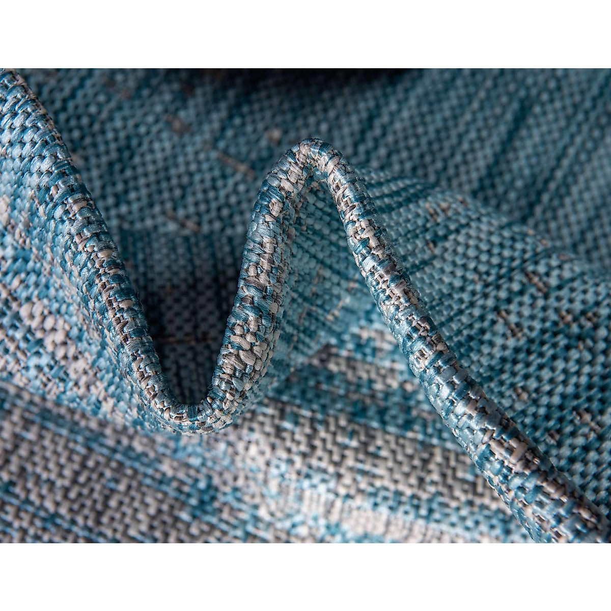 Unique Loom Outdoor Modern Collection Area Rug - Ombre (7' 1" x 10' Rectangle, Aqua/ Ivory)