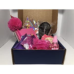 First Moon Gift|Menstruation First Period Kit for Teens|Tween Girl Gifts|Teens Period Celebration Starter Kit|Mother to Daughter Father to Daughter Gifts Box|New Moon Gift (Pouch Socks Pen Varies)