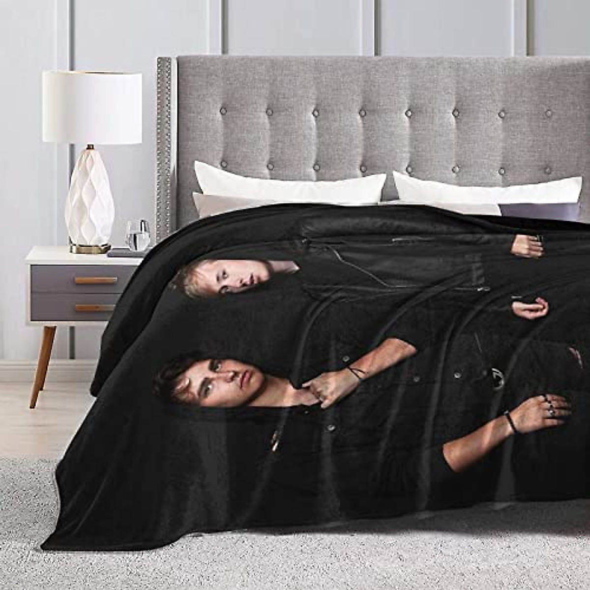 XP-LR S-am and Col-by Blanket，Super Soft Comfortable Flannel Throw Blanke Blanket Super Lightweight Warm Blanket 80"x60"