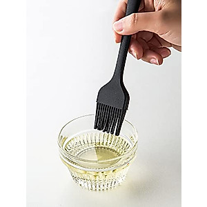 Ortarco Silicone Basting Pastry Brush for Baking Cooking Bbq Grill Spread Oil Butter Sauce 2 Pack