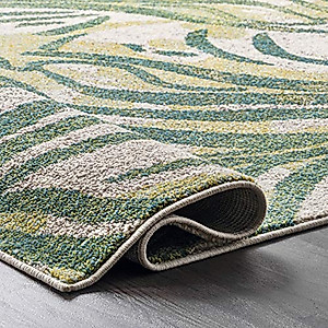 nuLOOM Cali Abstract Leaves Area Rug, 8' x 11', Green