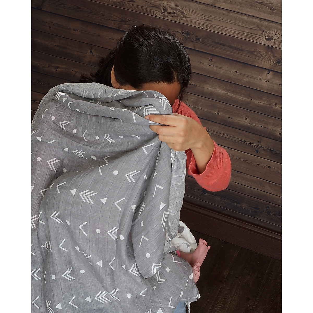 Momo Bebe Muslin Baby Swaddle Blankets - 4 Pack Large 47x47 inch Cotton Swaddles - White Grey Chevron Polka Dot Arrow - Soft Breathable Comfortable Durable - Nursery Shower Gift Set Unisex Neutral