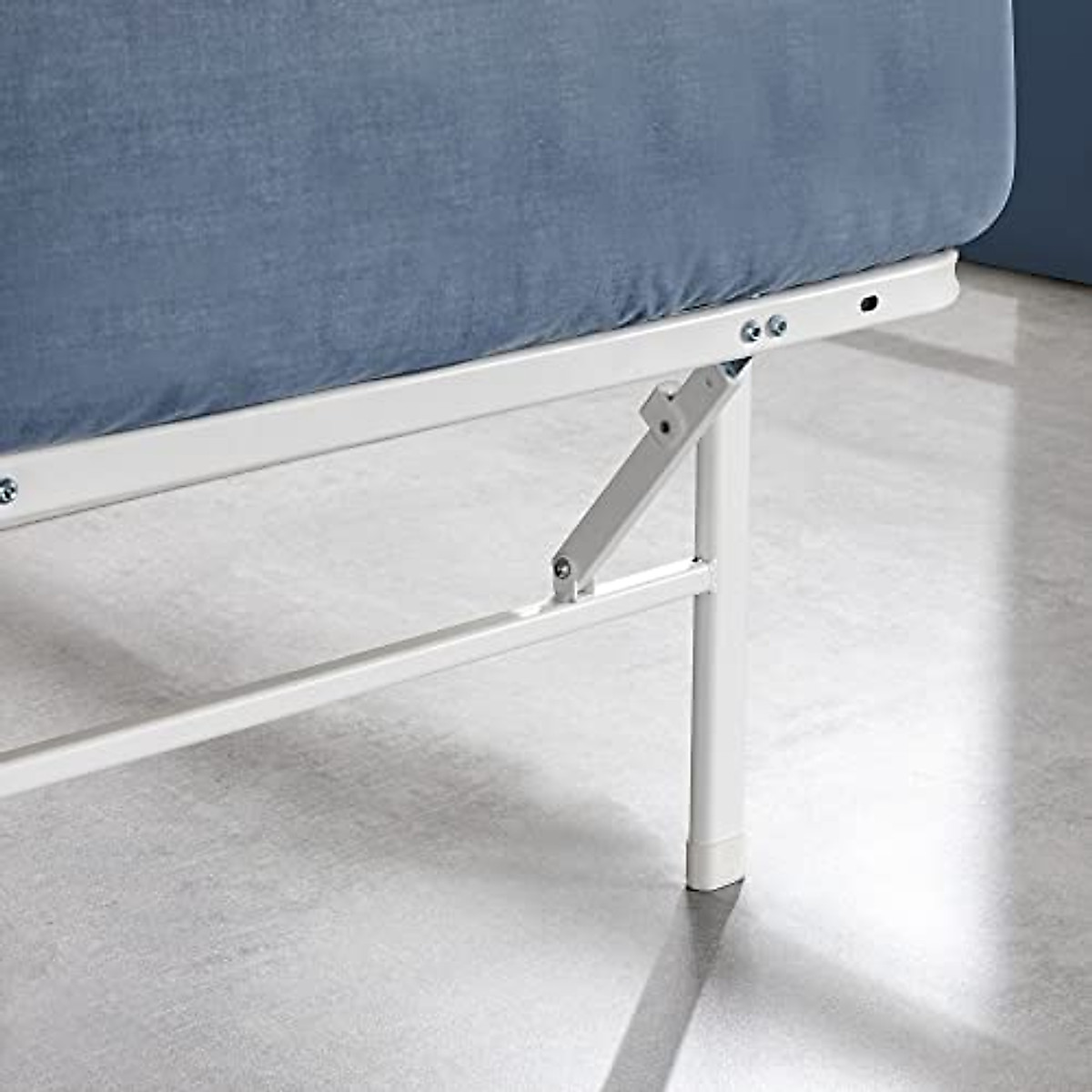 ZINUS SmartBase Tool-Free Assembly Mattress Foundation, 14 Inch Metal Platform Bed Frame, No Box Spring Needed, Sturdy Steel Frame, Underbed Storage, White, Full