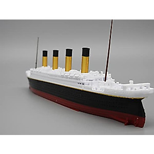 RMS Titanic Model 1 Foot in Length w/Floating Iceberg Model Included, White, 1 FT LONG