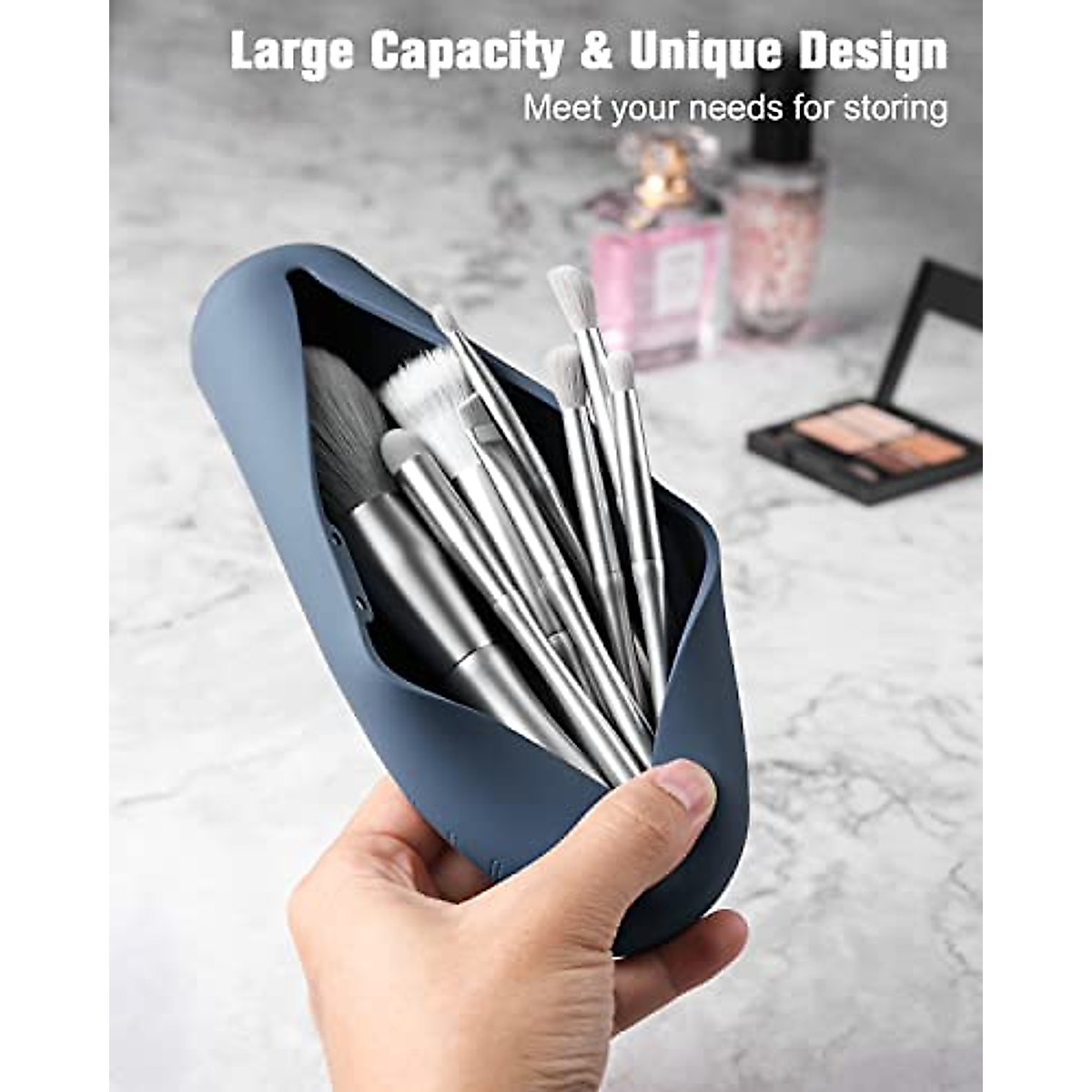 FERYES Large Travel Makeup Brush Holder, Magnetic Anti-fall Out Silicon Portable Cosmetic Face Brushes Holder, Soft and Sleek Makeup Tools Organizer for Travel- (8.27 * 2.36 * 1.57)