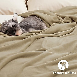 PHF Ultra Soft Fleece Blanket Twin Size, No Shed No Pilling Luxury Plush Cozy 300GSM Lightweight Blanket for Bed, Couch, Chair, Sofa Suitable for All Season, 66" x 90", Khaki