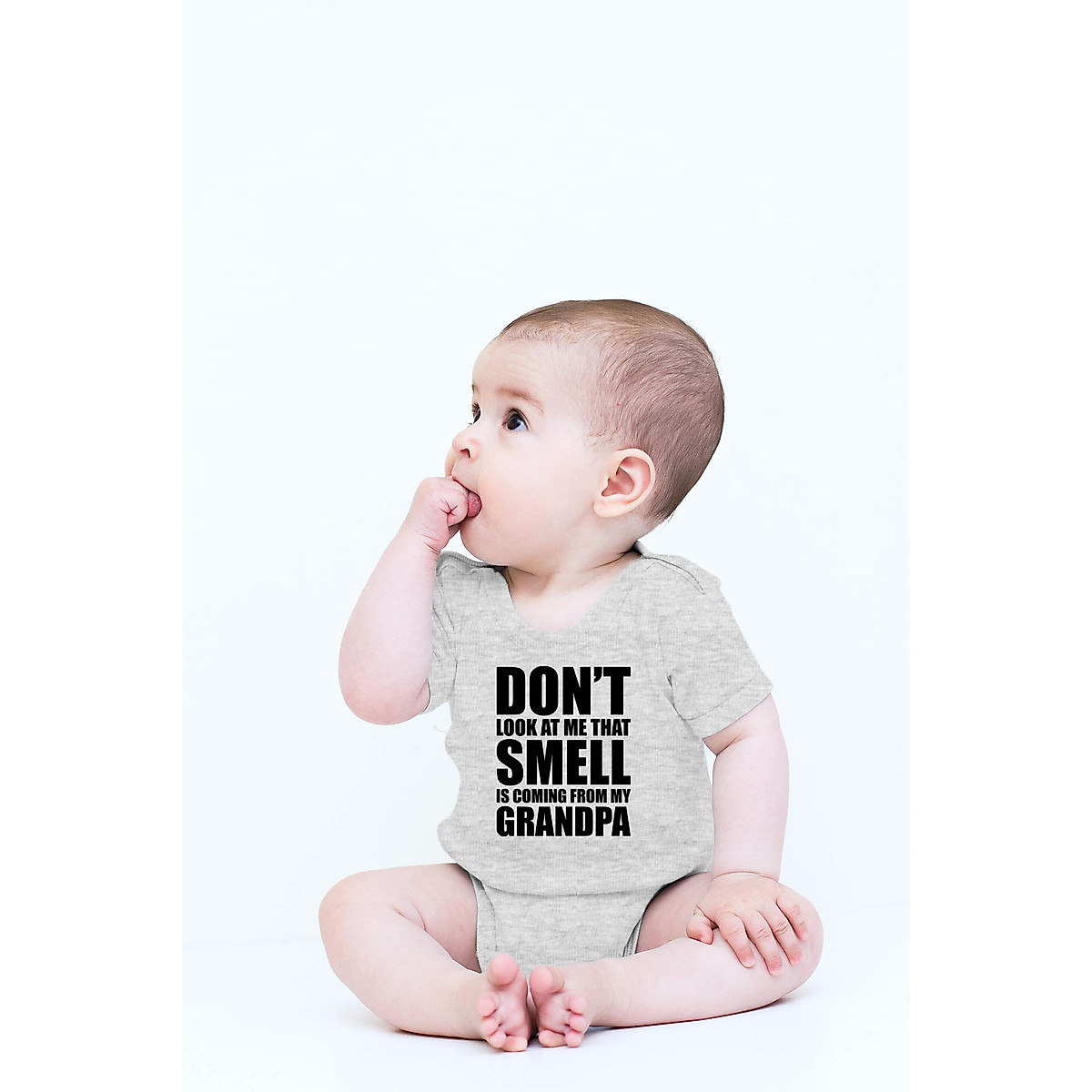 CBTwear Don't Look At Me, That Smell Is Coming From My Grandpa Baby Bodysuit - Newborn Unisex Clothes (6 Months, Heather Grey)