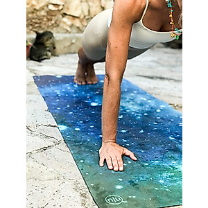 Premium Eco Yoga Mat Travel Interstellar by NIUME | Natural Rubber & Vegan Suede Microfiber - biodegradable, non-slip, grip that adjust to your practice | Profesional | Lightweight | Perfect for Hot Yoga, Bikram, Vinyasa, Pilates & Sweaty Workouts | 183 c
