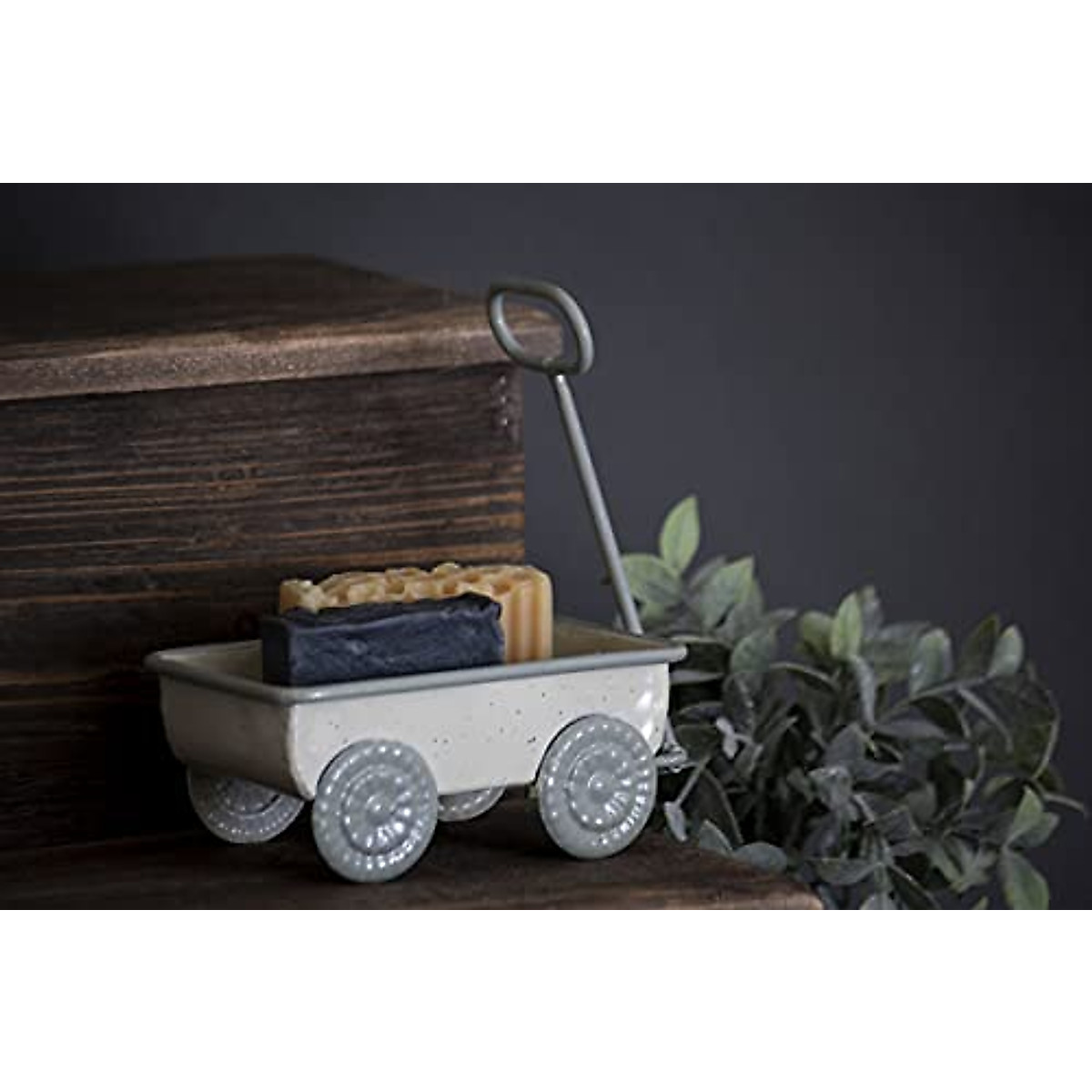 Foreside Home & Garden White Rustic Antique Gray Metal Wagon Soap Dish