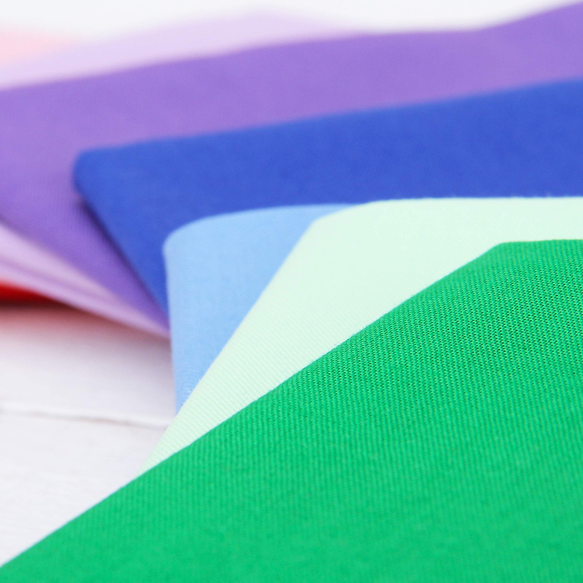 ThreadArt Premium Cotton Quilting Fabric Sold by The Yard - Navy Blue - 44" Width - 100% Cotton - Quilting, Sewing, Crafts