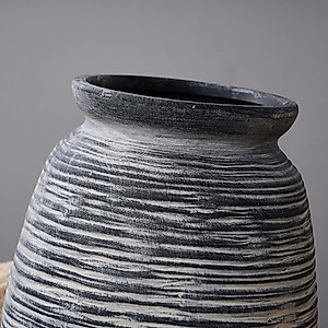 SIDUCAL Ceramic Rustic Farmhouse Flower Vase, Pottery Decorative Flower Vase for Home Decor, Table, Living Room Decoration, Shelf Decor, Mantel, 7.3 Inch, Black