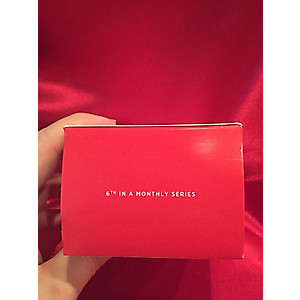 Hallmark Keepsake Ornament The Peanuts Gang New Years Celebration 6th in Series 2013