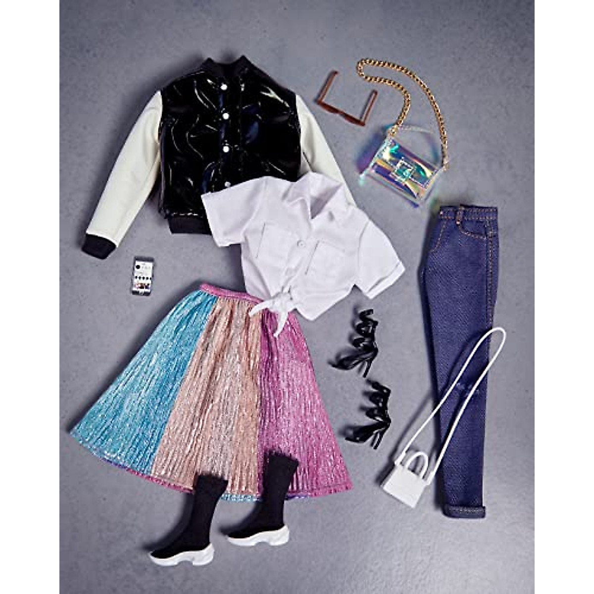 Barbie Signature @BarbieStyle Fully Posable Fashion Doll (Brunette) with 2 Tops, Skirt, Jeans, Jacket, 2 Pairs of Shoes & Accessories, Gift for Collectors
